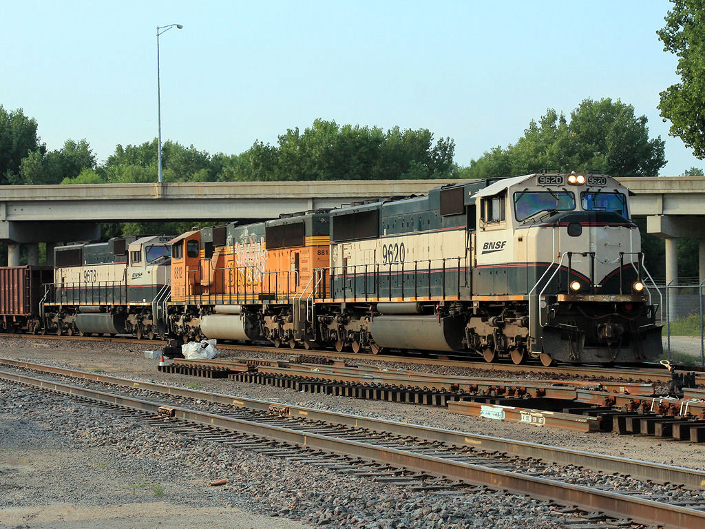 BNSF 9620